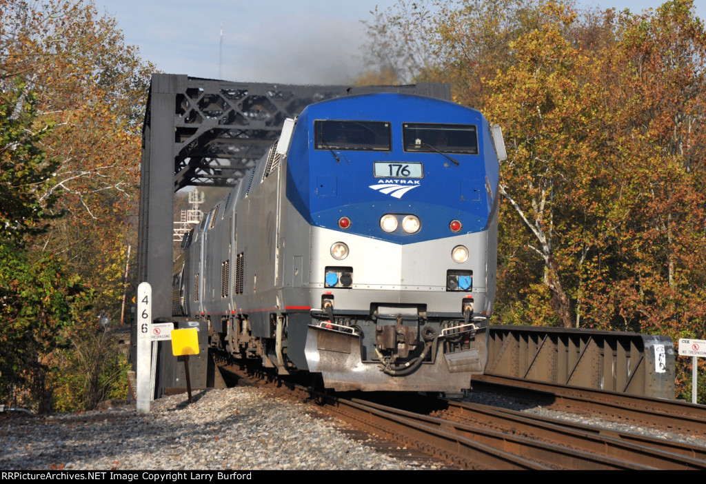 Amtrak 176